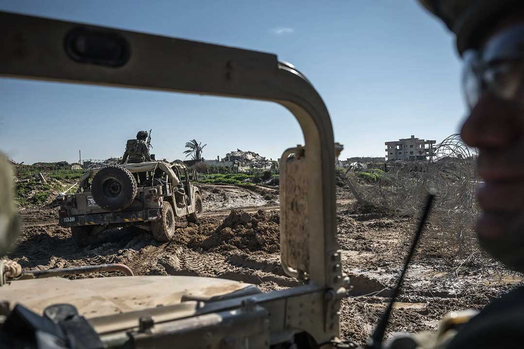 Difficult Questions about the Hamas-Israeli War - ESHAV BOOKS